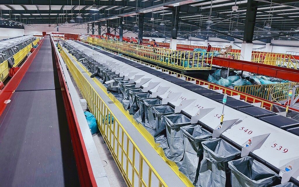 BÁO ĐỘNG tỷ lệ thất nghiệp vì robot! Doanh nghiệp Việt Nam dùng robot ...